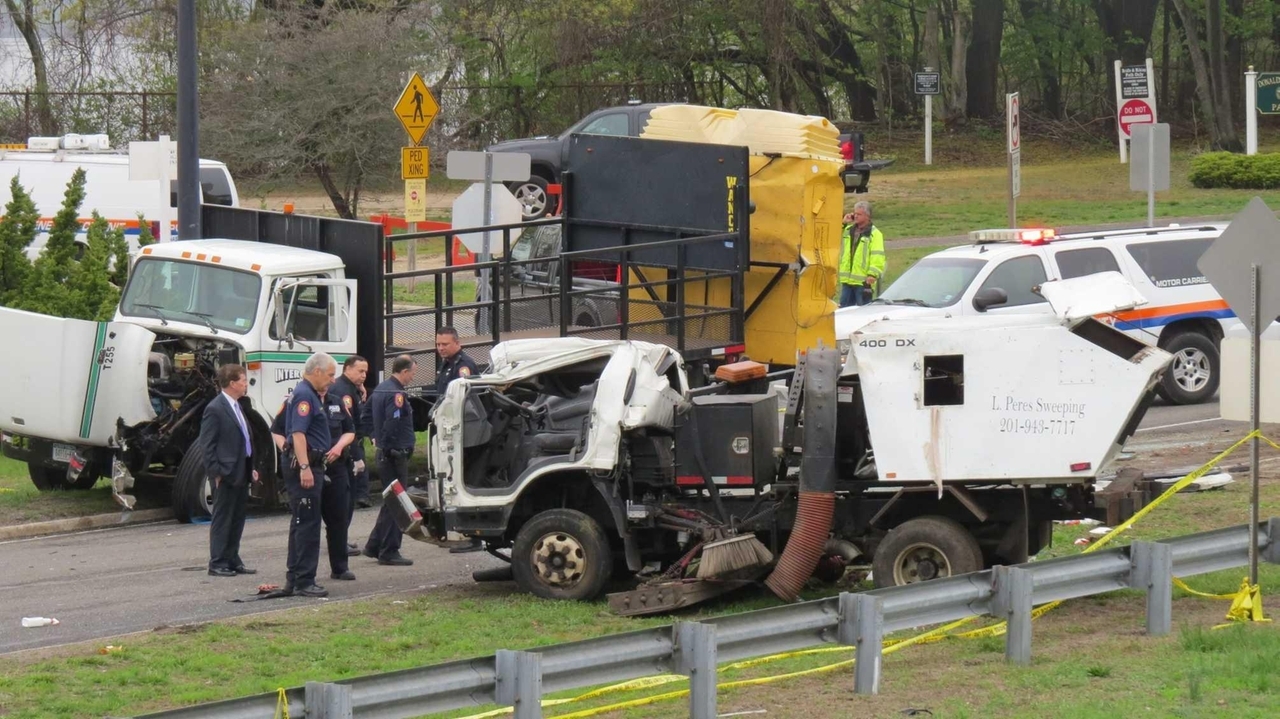 Fatal crash between street sweeper, truck - Newsday