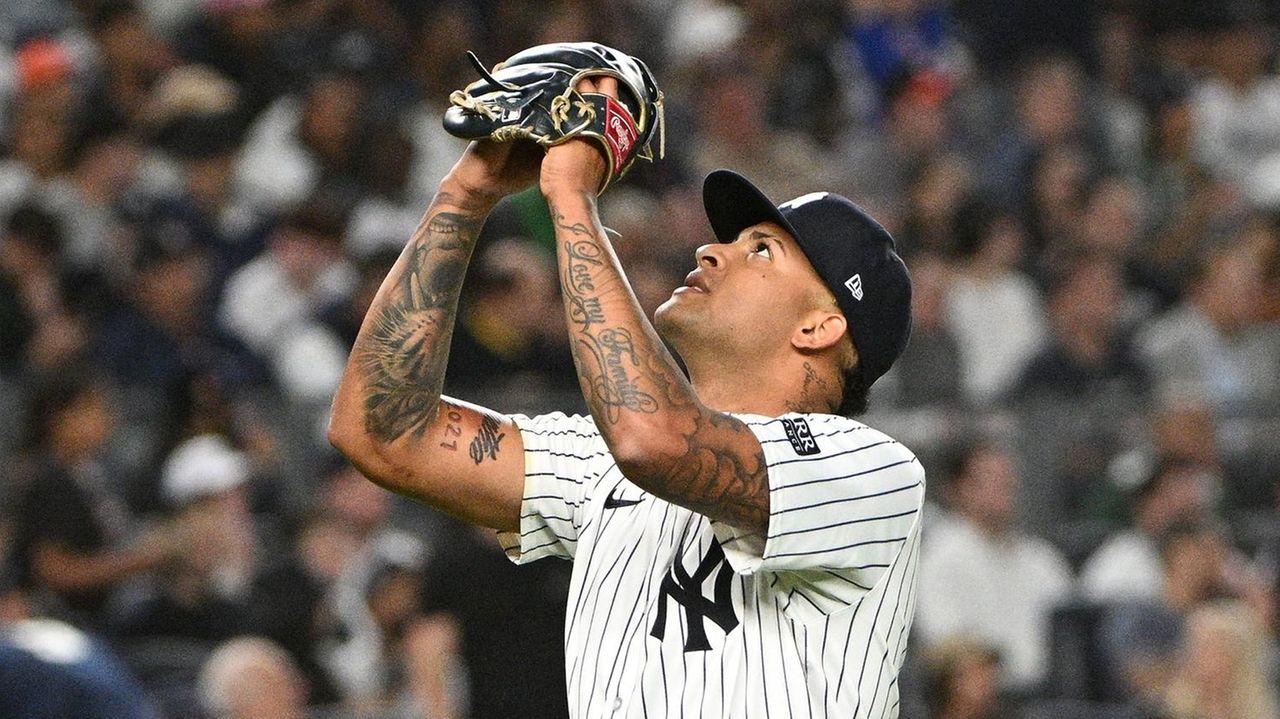 Yankees win as starter Luis Gil locks up Astros backed by three home ...