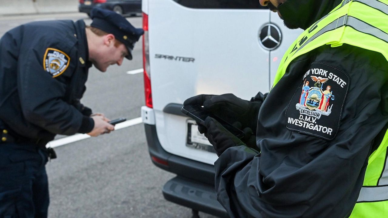 Nassau joins 'ghost vehicle' task force, while Suffolk considers move ...