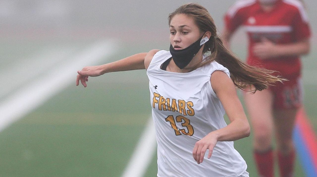 St. Anthony's Ava Nielsen is Newsday's CHSAA soccer Player of the Year ...