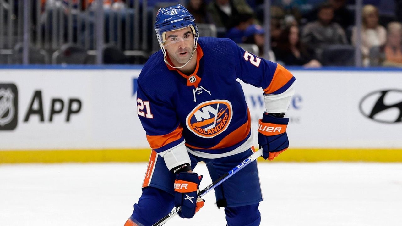 Islanders' Kyle Palmieri doesn't let injury absences dull his ...