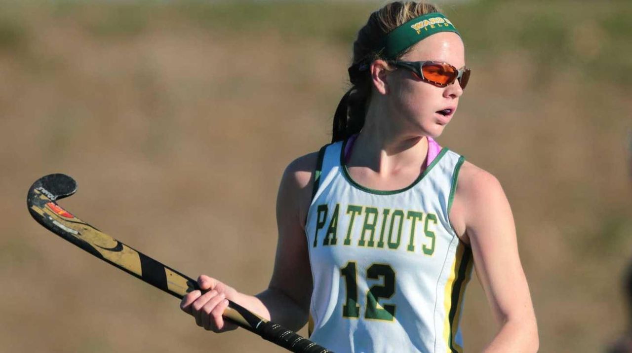 Ward Melville’s Kerri Thornton is Athlete of the Week - Newsday