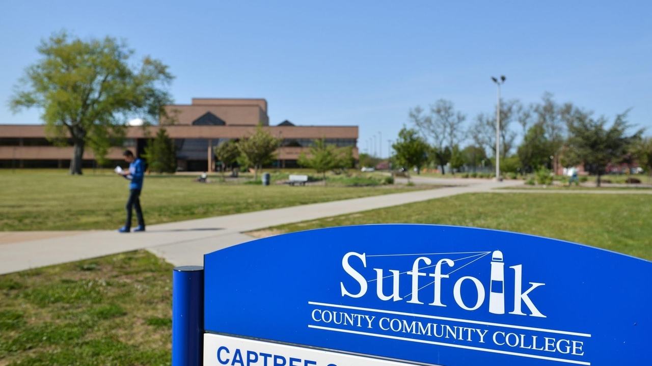 Suffolk County Community College's $221.9 million budget, with 3.7% ...