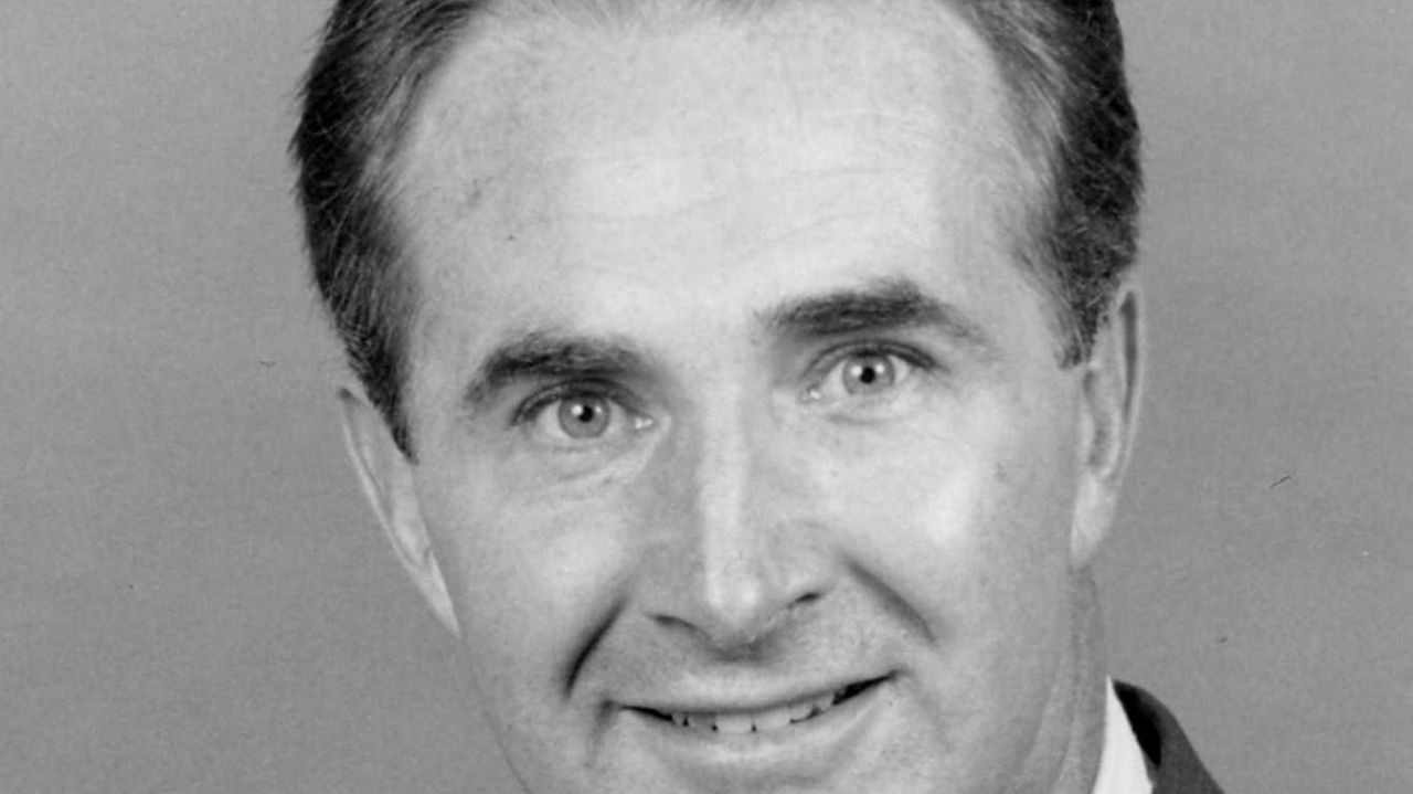 Former Hofstra AD Jim Garvey dies at 70 - Newsday