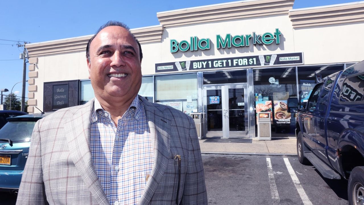 Garden City-based Bolla Market plans to expand on Long Island - Newsday