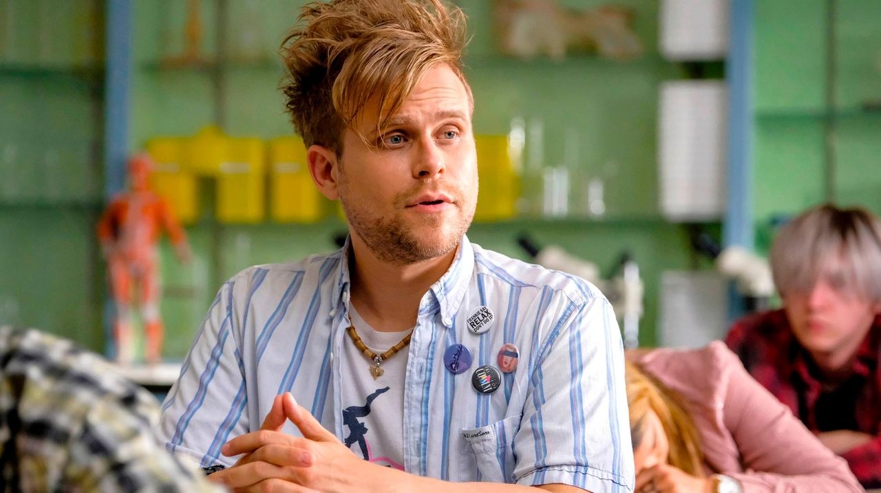 LI's Adam Conover returns for 'Adam Ruins Everything' season 2 - Newsday