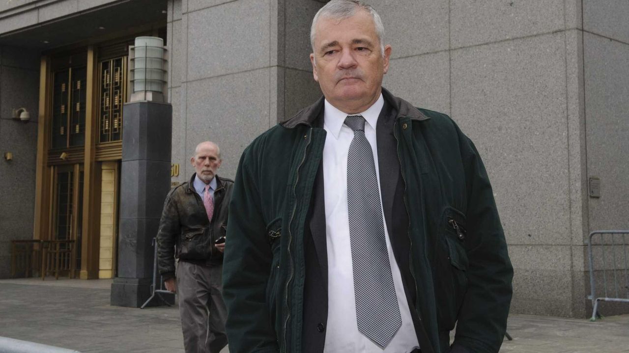 Judge sentences LIRR retiree to community work but no jail time in ...