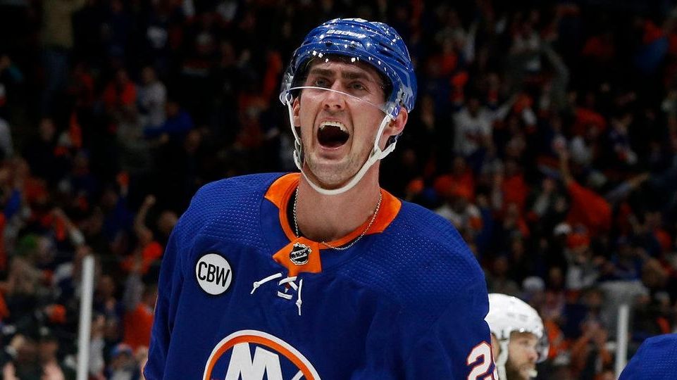 Islanders, Brock Nelson agree to terms on six-year contract - Newsday