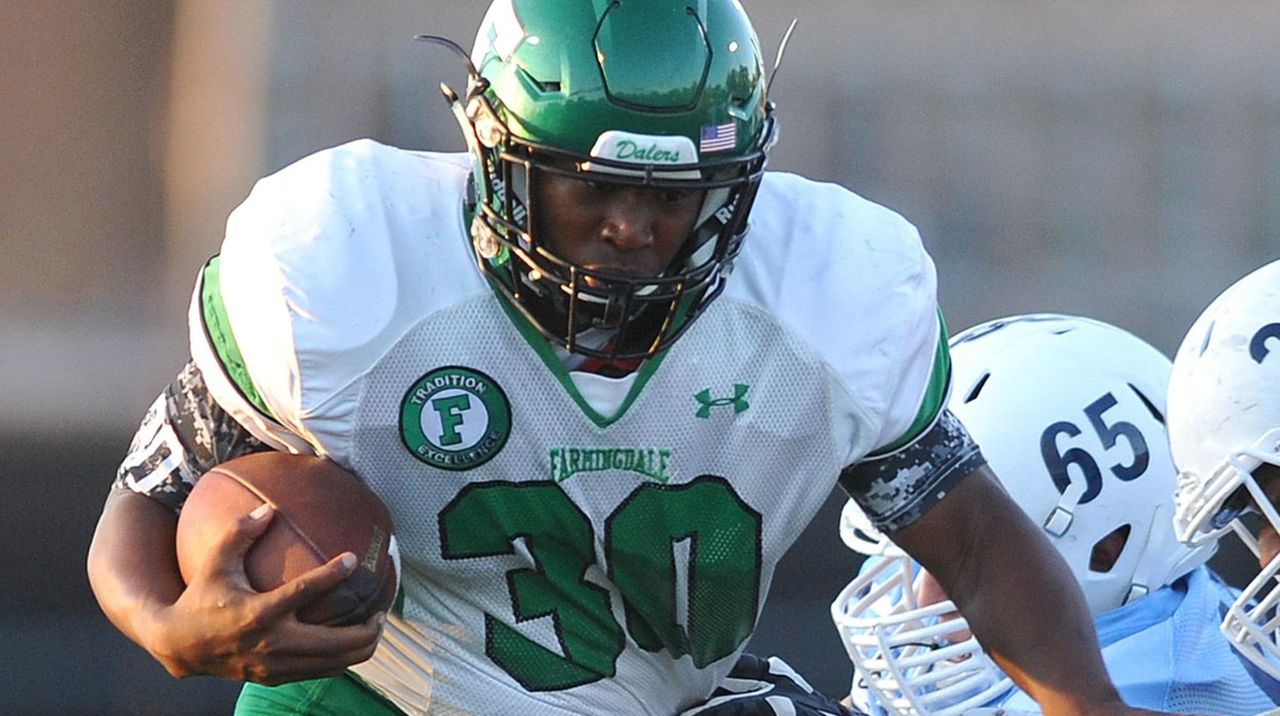 2016 Thorp Award winner Jordan McLune - Newsday