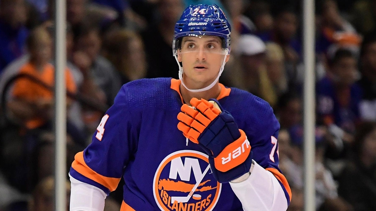 Luca Sbisa signing creates more competition on defense for Islanders ...