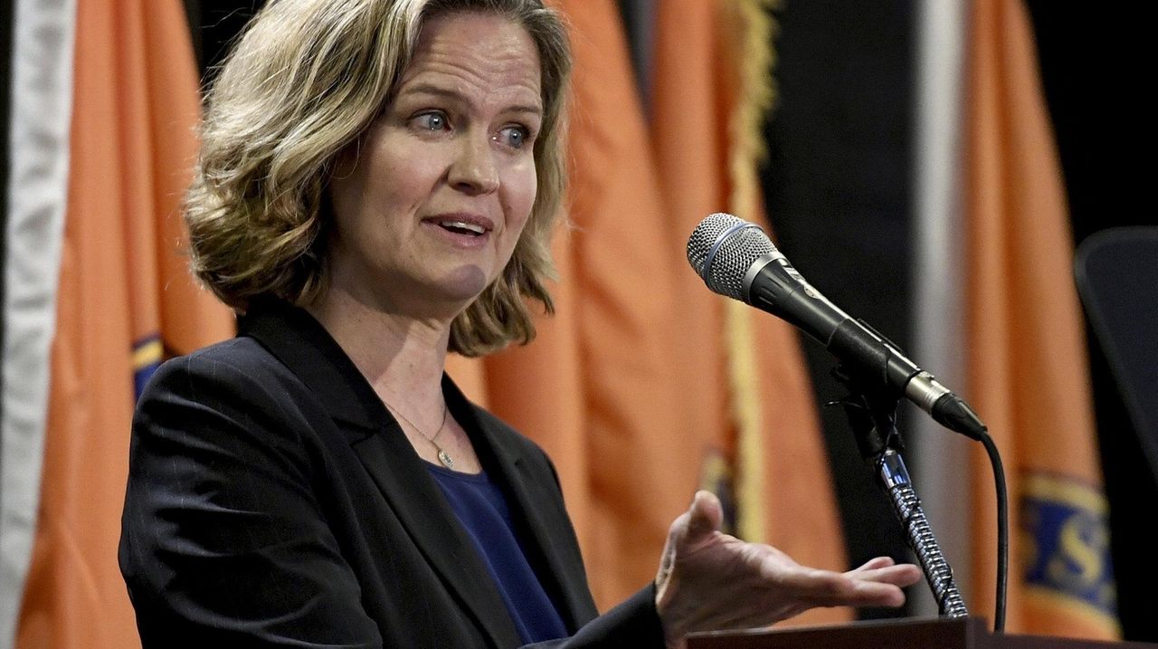 Laura Curran dispute with lawmakers stalls Nassau union talks - Newsday