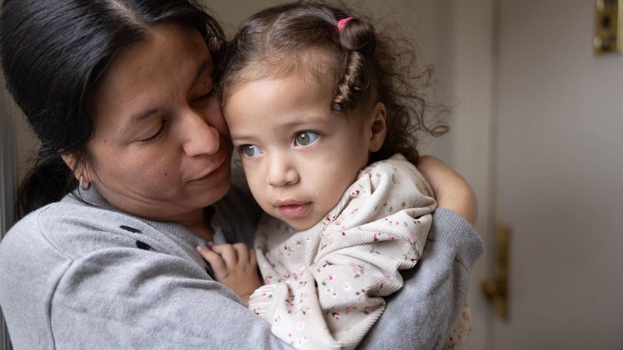 'Tripledemic' keeps parents of at-risk children on alert - Newsday