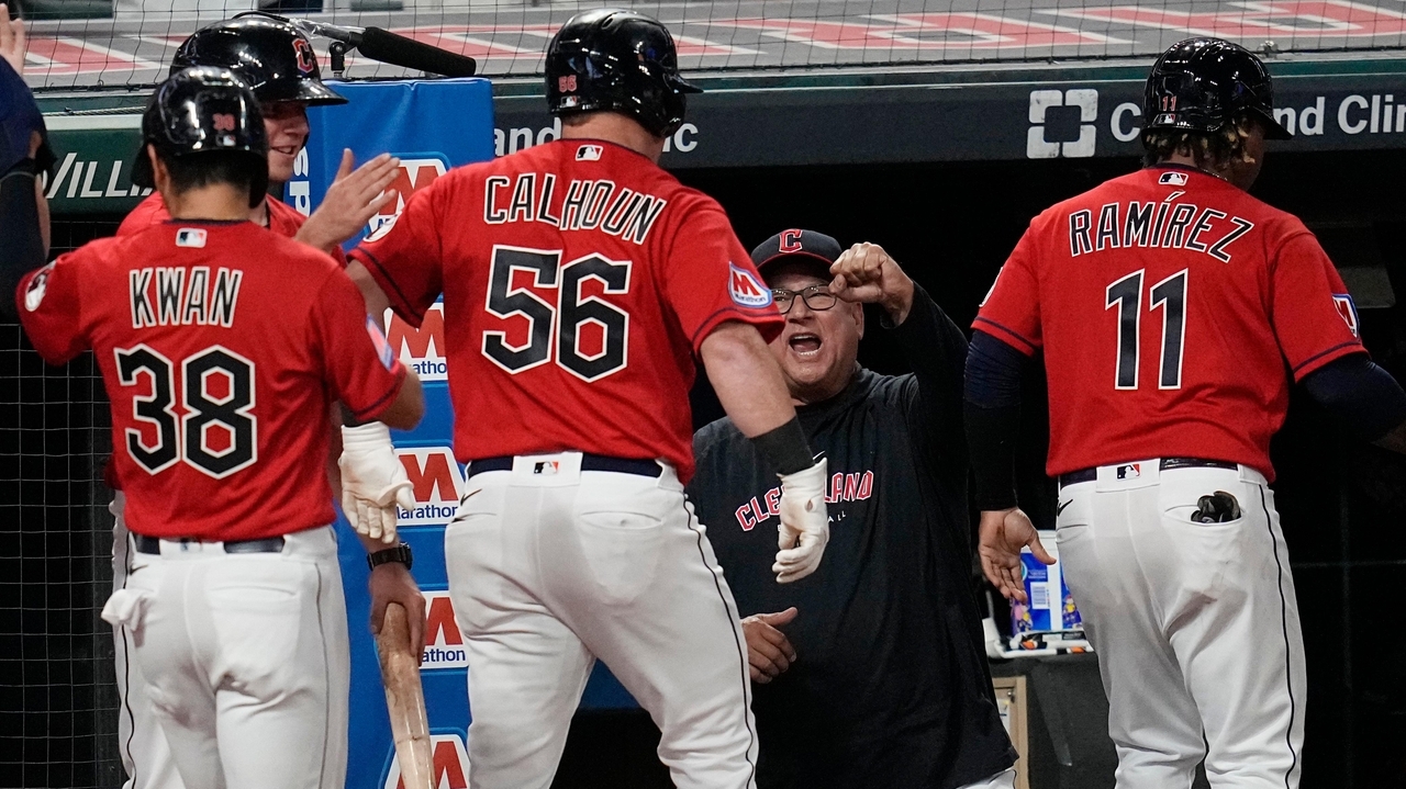 Calhoun's 3-run homer rallies Guardians to 8-3 win over Dodgers, who ...