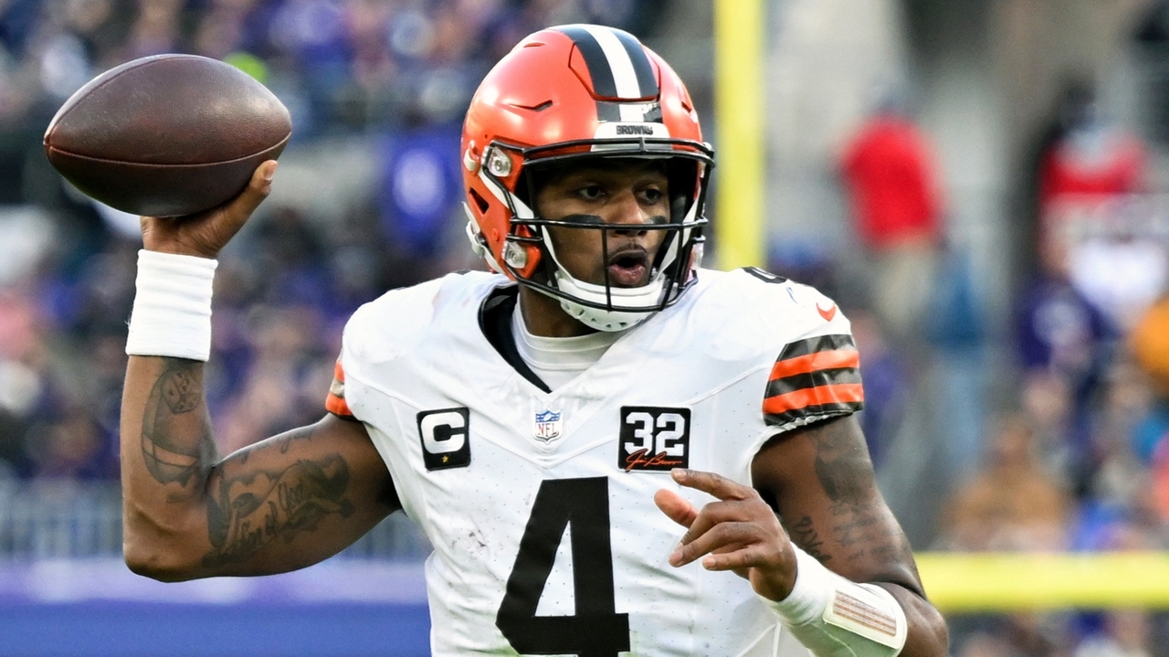 Browns QB Deshaun Watson throwing full speed after shoulder surgery ...