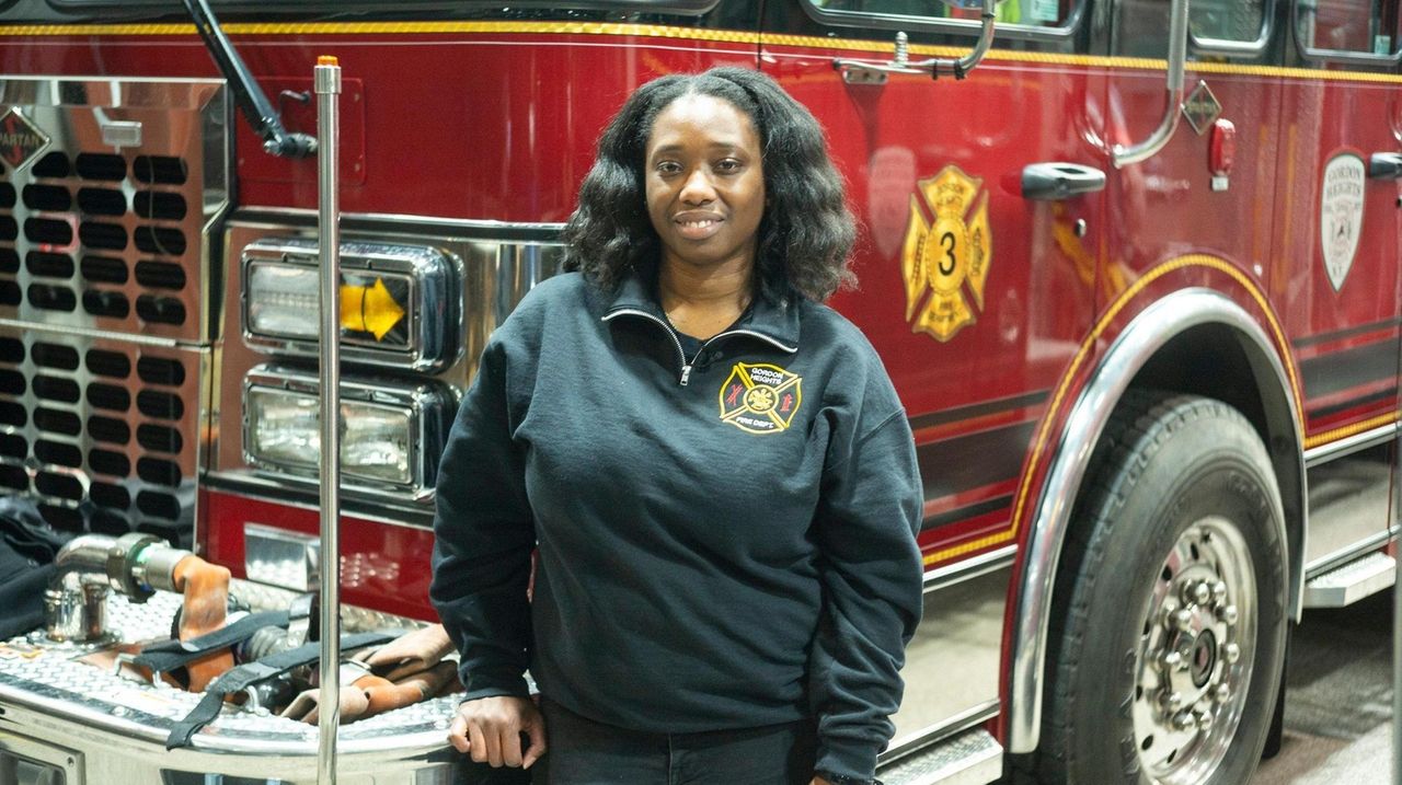 Gordon Heights's 1st female fire chief blazes a trail while settling in ...