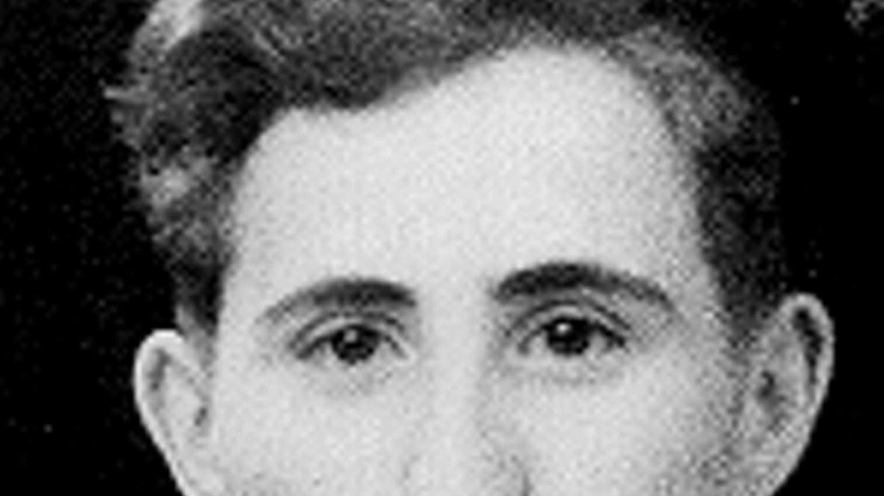 Gad Beck, 88, gay Jew in Nazi Berlin, dies - Newsday