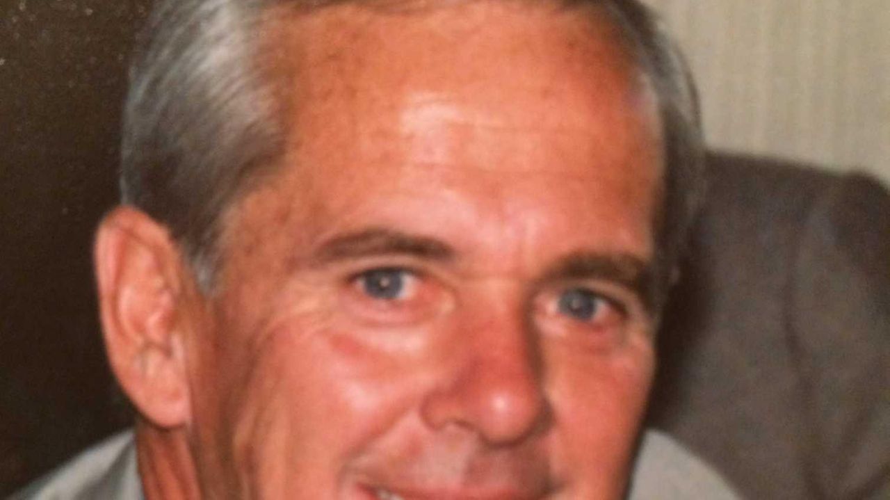 William Hannan, veteran and ex-NYPD detective, dies - Newsday
