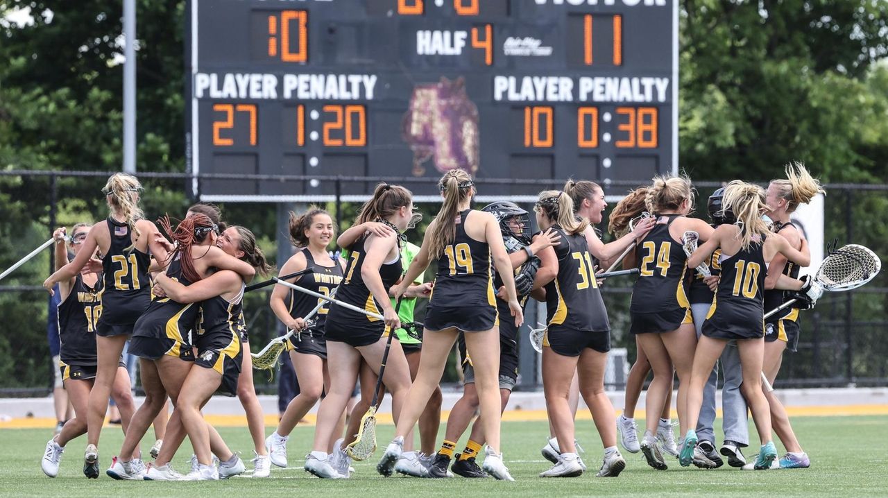 Brighid Smith, Juliana Cerasi realize a dream as Wantagh defeats Manhasset for Nassau Class C ...