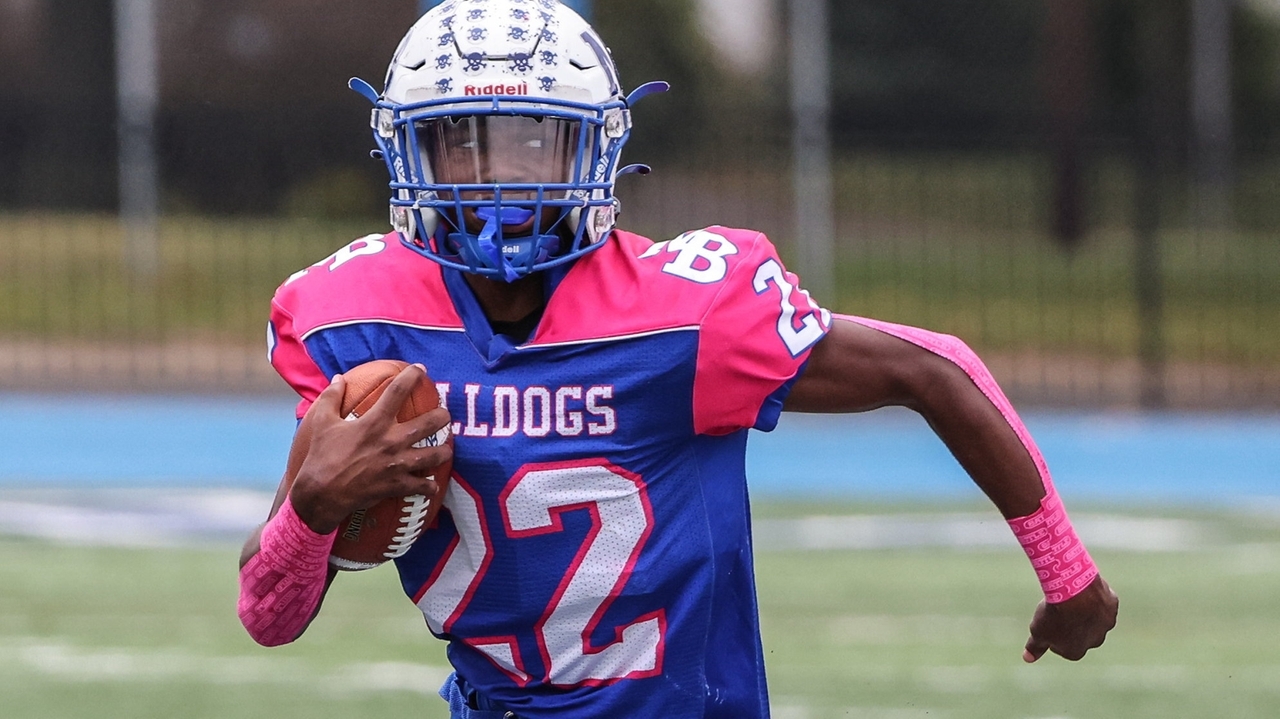Jawara Keahey's big day on ground leads North Babylon to victory - Newsday