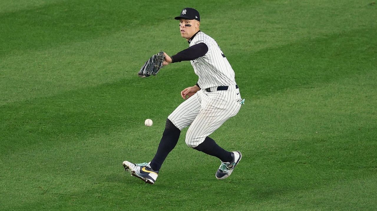 Yankees' Aaron Judge will wear his World Series Game 5 error until team finally breaks title ...