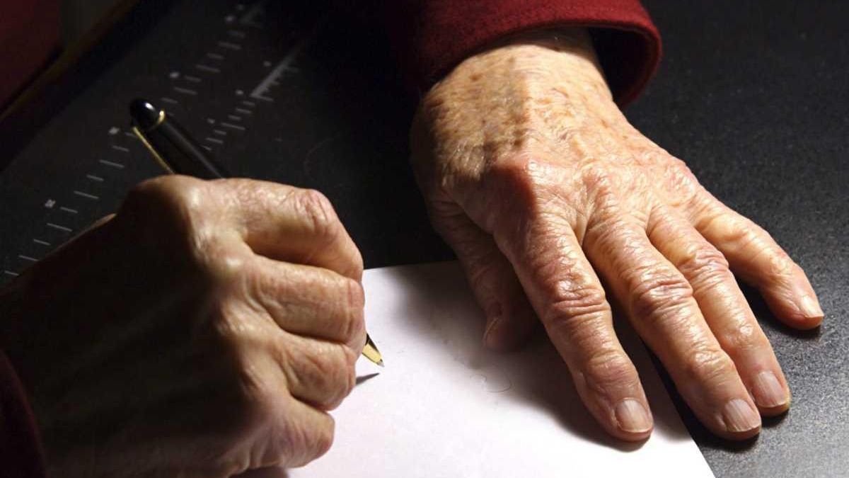 Mom left us the house, what are the taxes when we sell? - Newsday