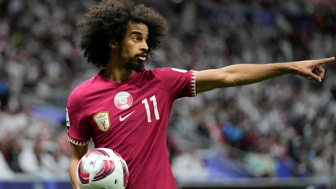 Qatar advances to the Asian Cup knockout stages. China's hopes are in ...