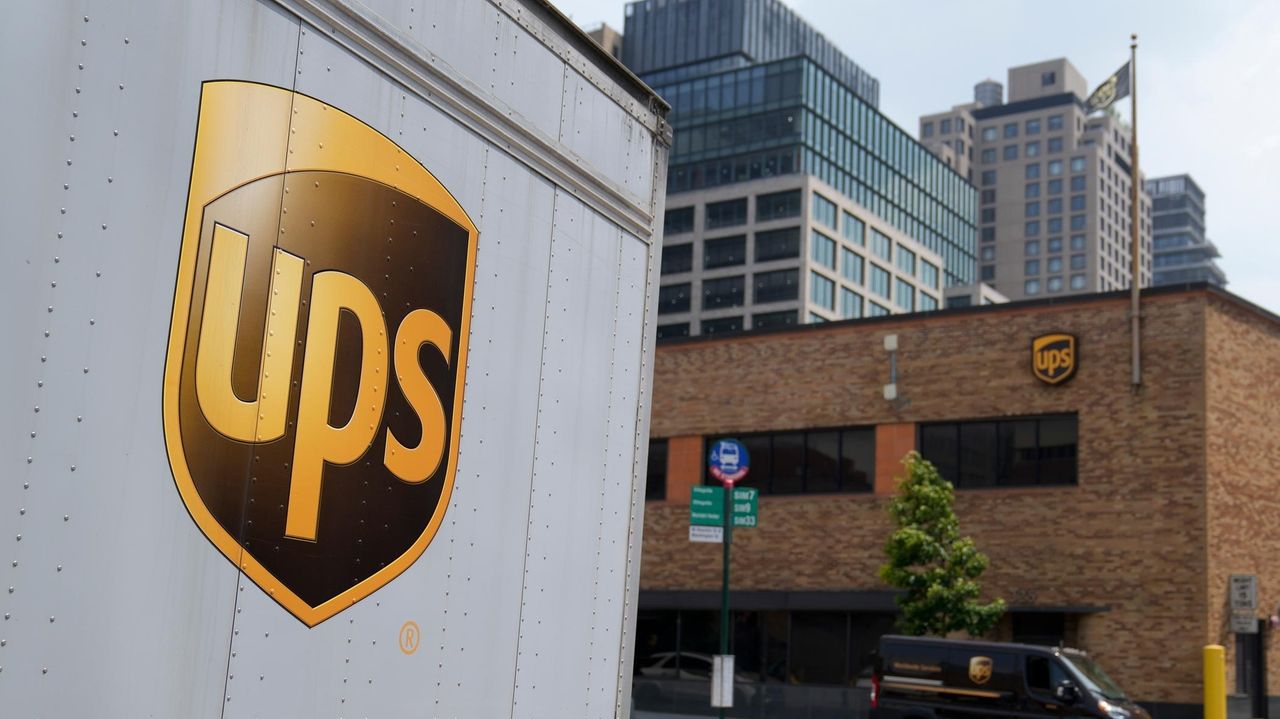 UPS to become the primary air cargo provider for the United States ...