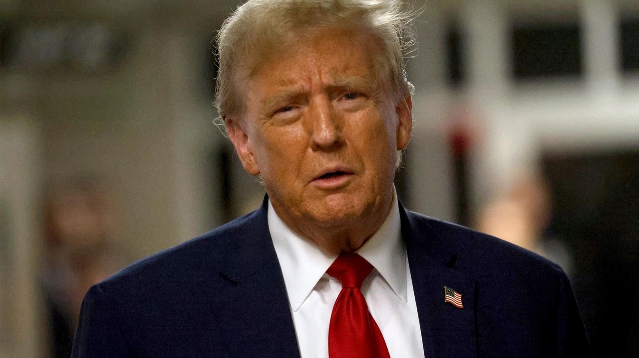 Trump downplays deadly Charlottesville rally by comparing it to campus ...