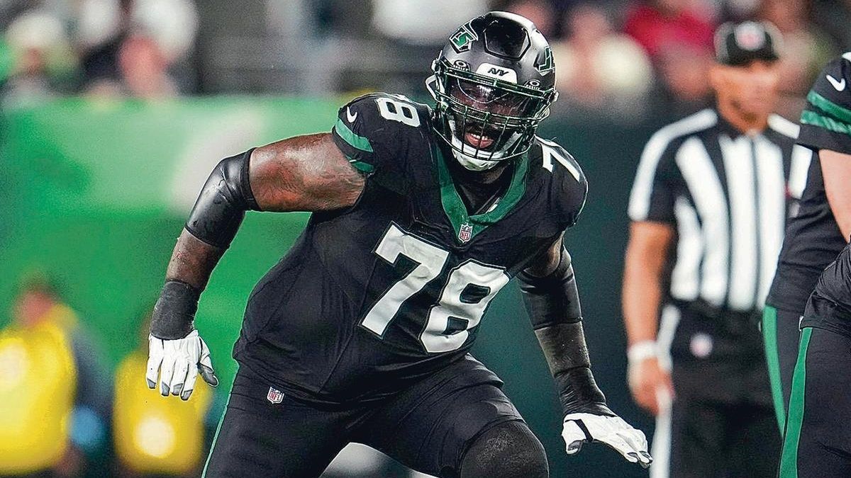 Jets' Morgan Moses has been playing with a Grade 2 MCL tear and other ...