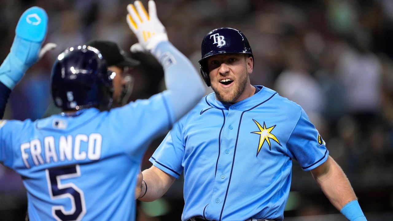 Josh Lowe hits 2-out, 2-run double in 9th in the Rays' 3-2 win over the ...