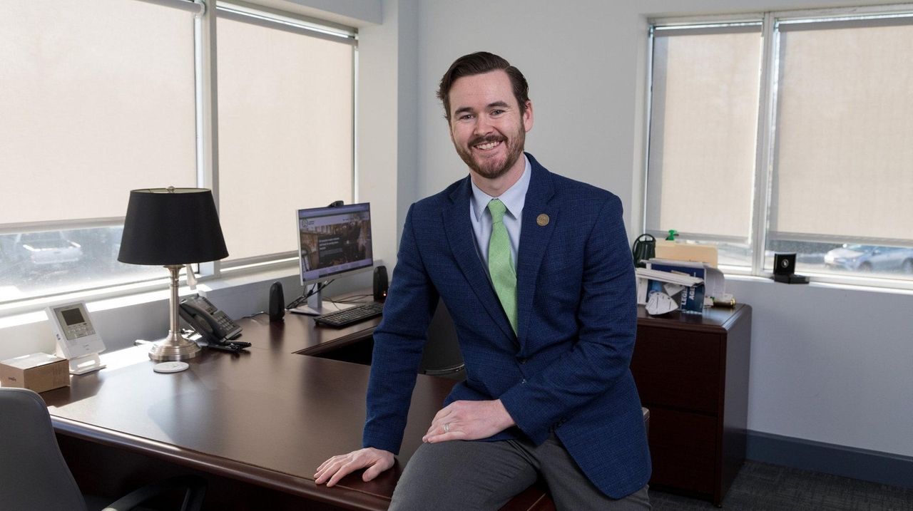 Ryan Stanton to succeed Roger Clayman at LI Federation of Labor - Newsday