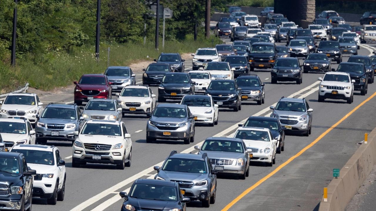 Suspended or revoked licenses challenge New York drivers - Newsday