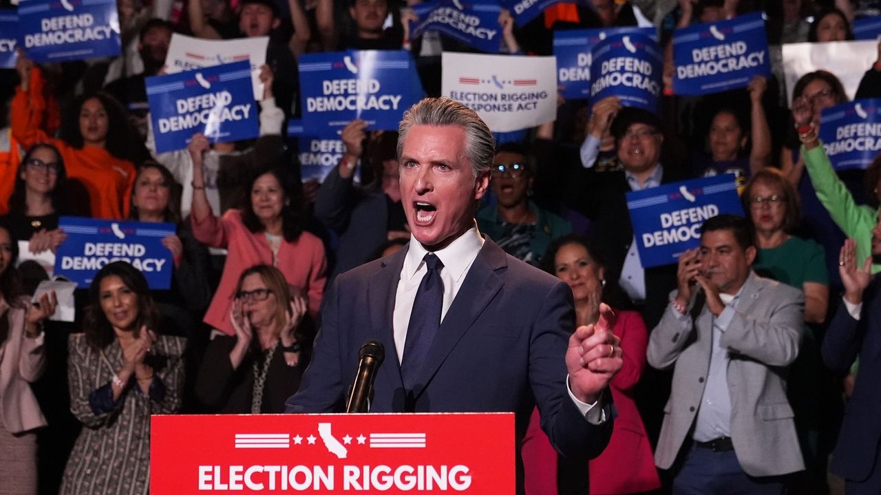 In Trump's redistricting push, Democrats find an aggressive identity and progressives are on ...