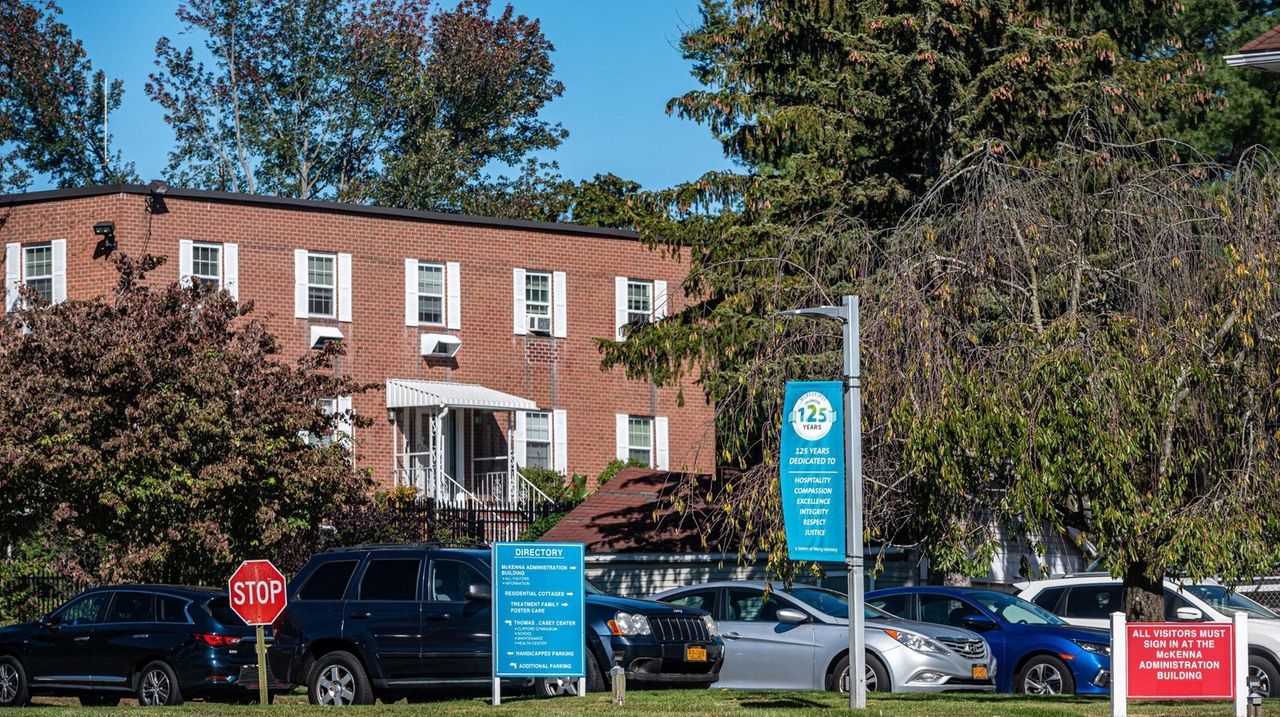 Two Nassau cops hurt in melee at MercyFirst group home in Syosset - Newsday