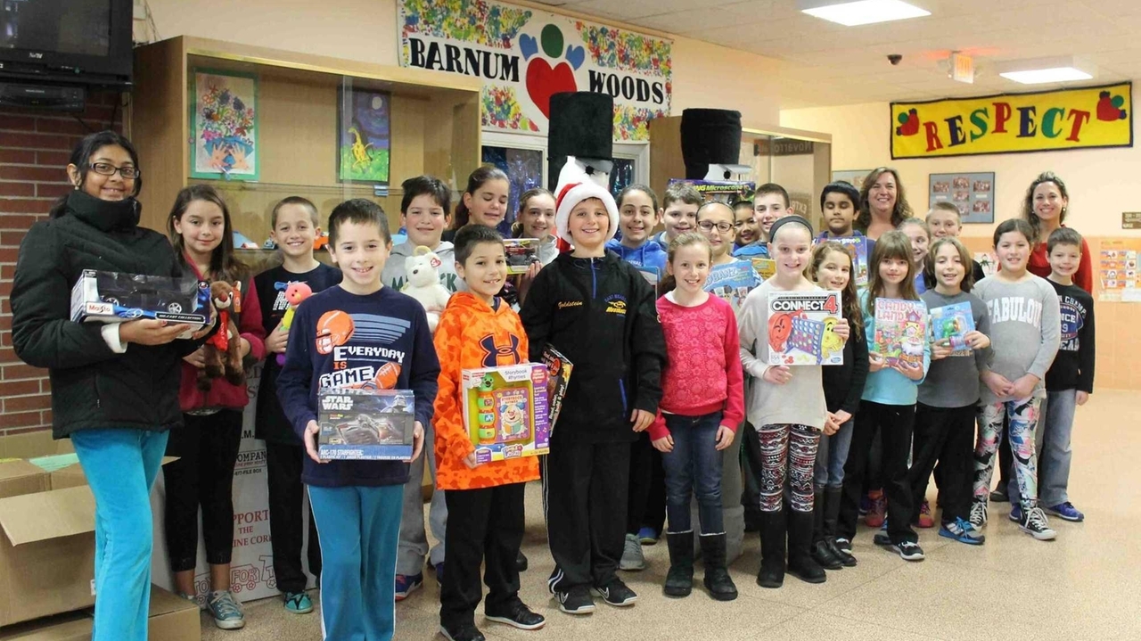 Long Island students learn lessons in altruism during the holiday ...