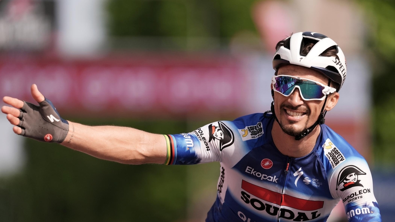 Former world champion Alaphilippe wins the hilly 12th stage of the Giro ...