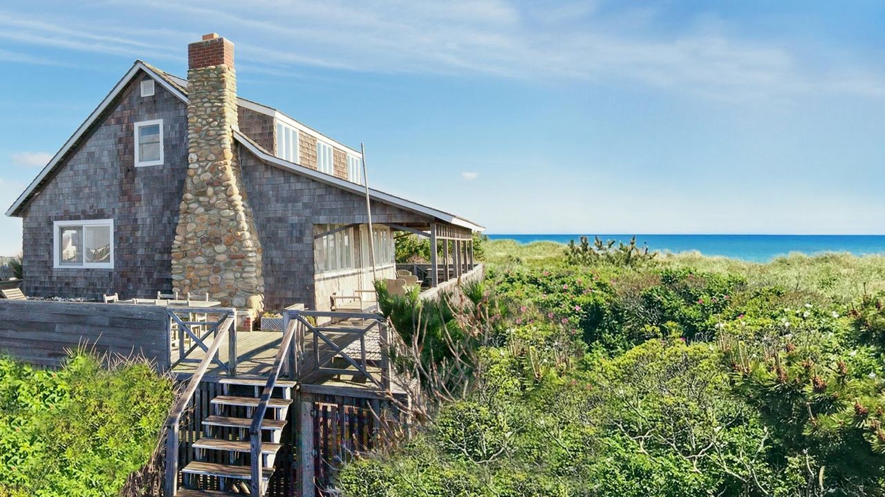 Dance legend Jerome Robbins' Bridgehampton home sells for $12.5M - Newsday