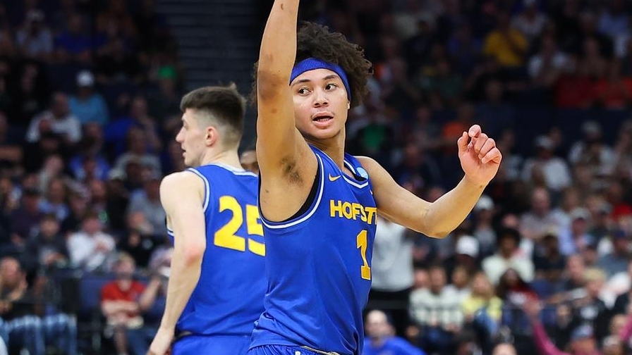 Hofstra star and Deer Park native Preston Edmead to enter transfer ...