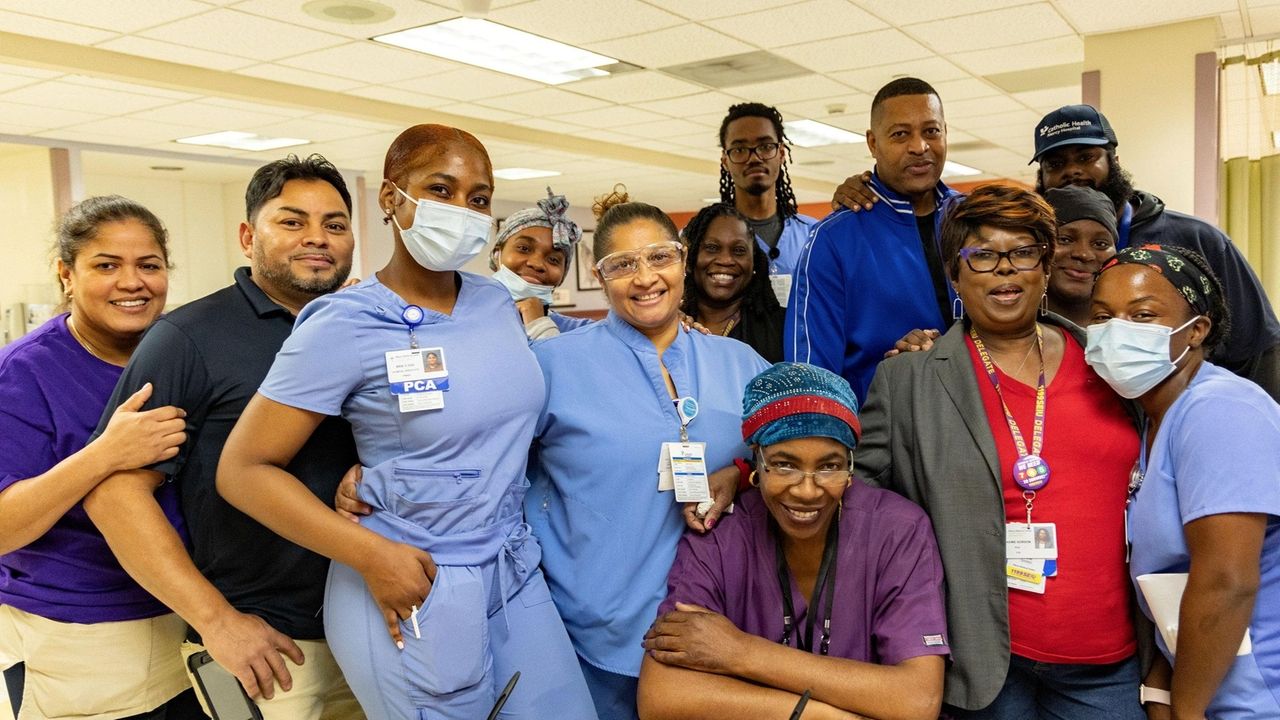 Mercy Hospital staff getting 18% raises - Newsday