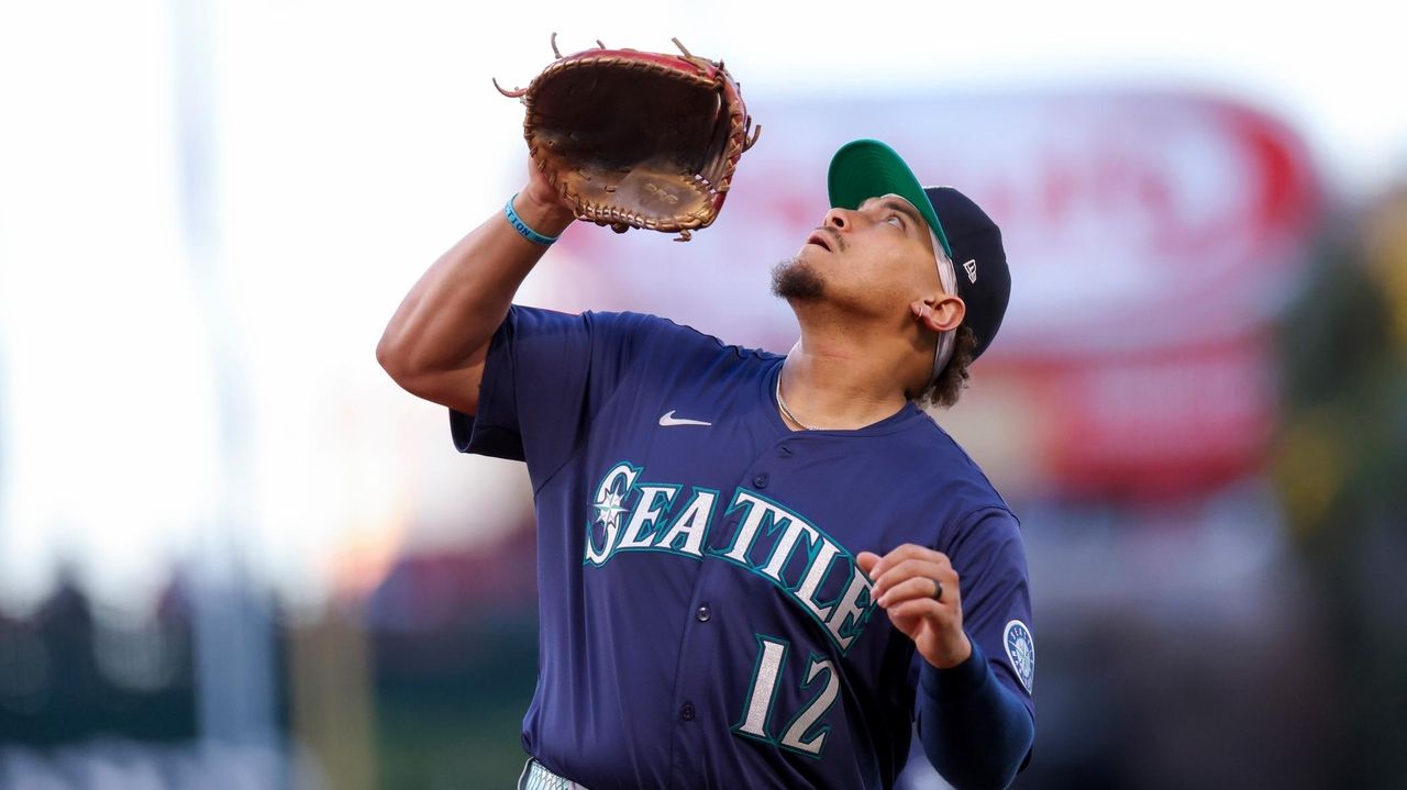 New Seattle slugger Josh Naylor plugged into cleanup spot behind ...