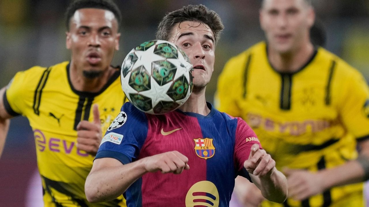 Barcelona playmaker Gavi to have keyhole surgery on meniscus injury ...