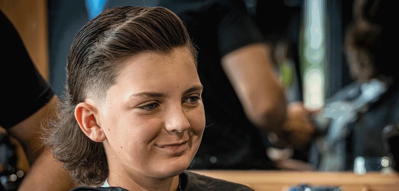 The party in the back has made a comeback: Men's mullets return - Newsday