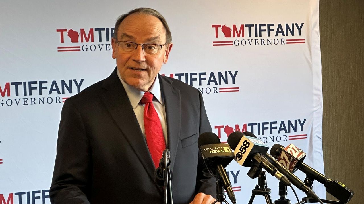 Trump endorses Republican Rep. Tom Tiffany in Wisconsin's open race for ...