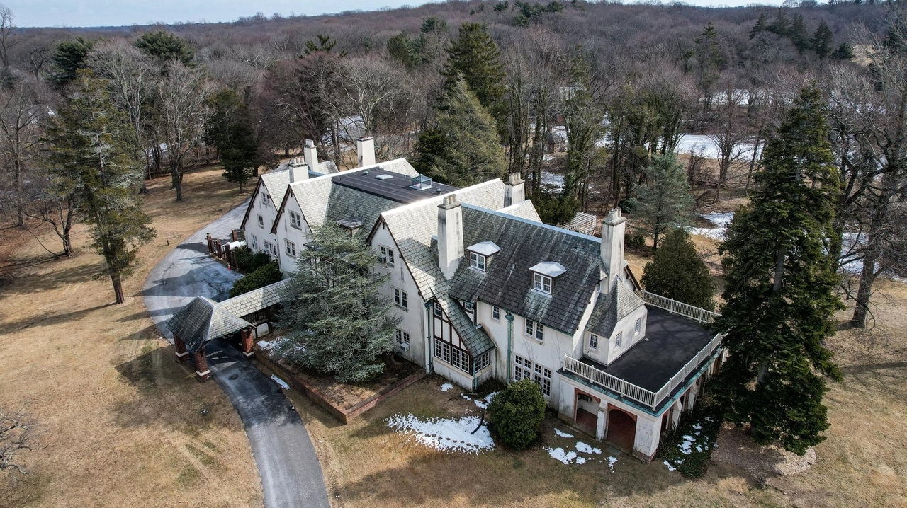 Cold Spring Harbor Laboratory's housing plan gets OK from Oyster Bay Cove zoning board - Newsday