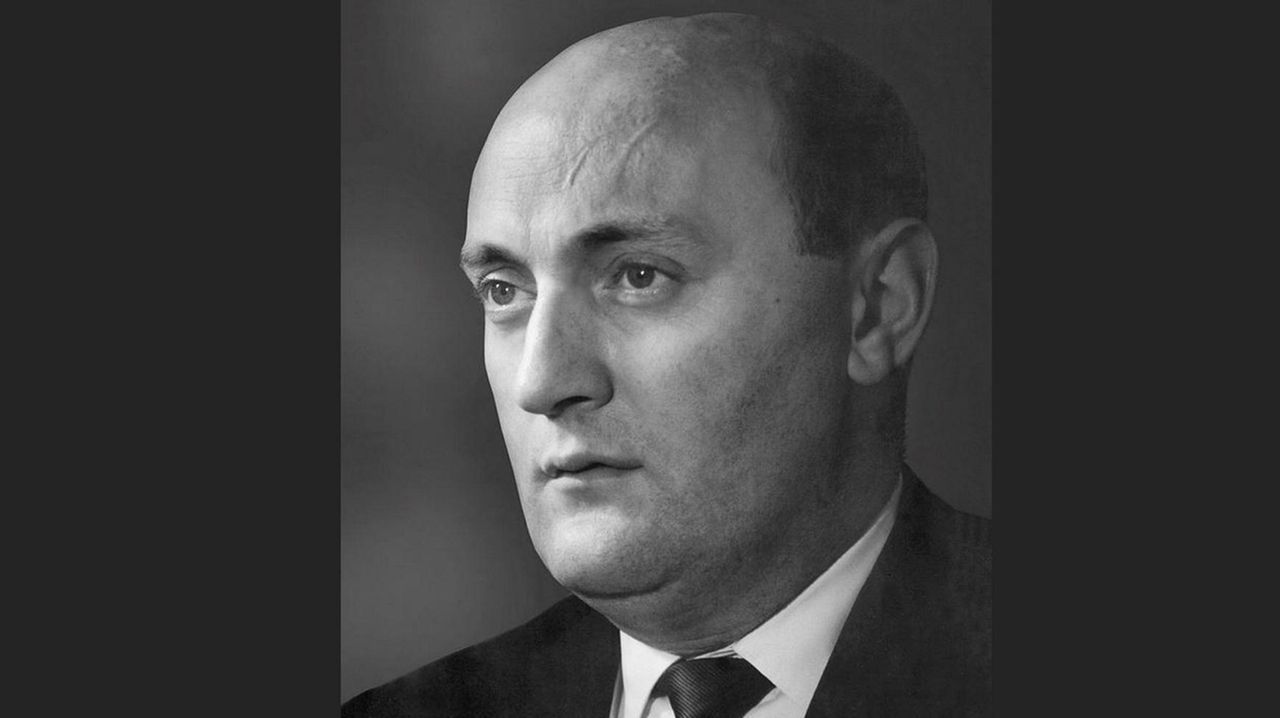 Vincent Smyth Sr., former Huntington school board member, dies at 86 ...