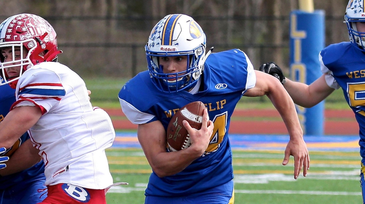West Islip's Joe Costantino rushes for 263, two scores in win over ...
