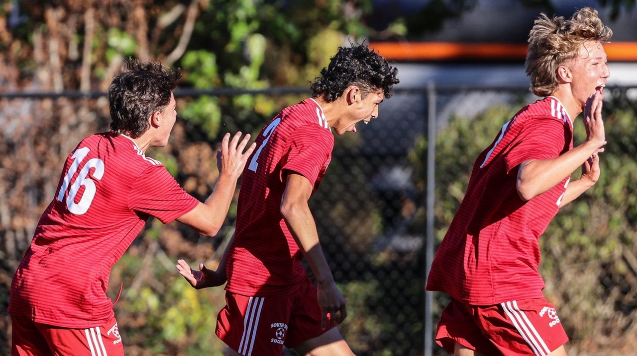 Mike Benfante's early goal holds up as South Side tops conference ...