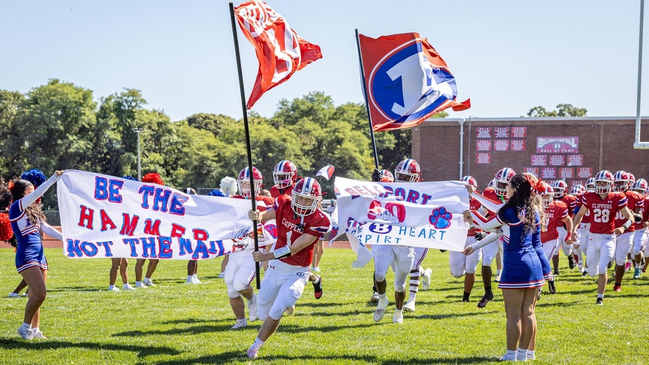 Suffolk high school football roundup for Week 2 - Newsday