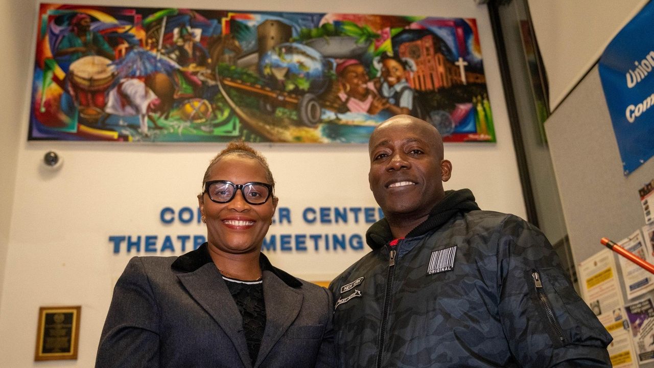 Uniondale library creates space to celebrate thriving Haitian community ...