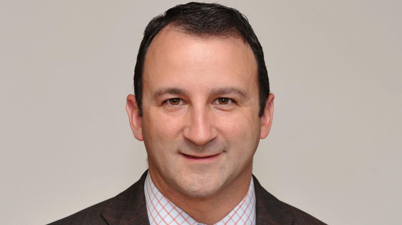 James Coll enters another Republican primary in Nassau County - Newsday